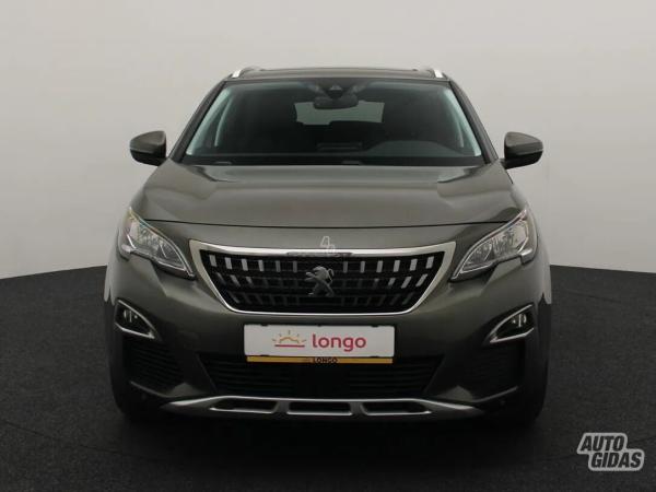 Grey Peugeot 3008 2017 in Vilnius, with an engine capacity of 1.60 L and mileage of 246 thousand km for 11599 €, photo 3 on AUTOMOTO.COM.LV