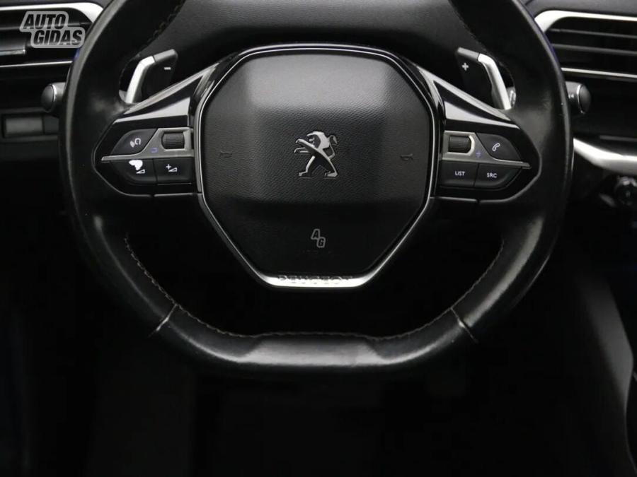 Grey Peugeot 3008 2017 in Vilnius, with an engine capacity of 1.60 L and mileage of 246 thousand km for 11599 €, photo 19 on AUTOMOTO.COM.LV