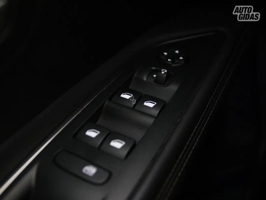 Grey Peugeot 3008 2017 in Vilnius, with an engine capacity of 1.60 L and mileage of 246 thousand km for 11599 €, photo 27 on AUTOMOTO.COM.LV
