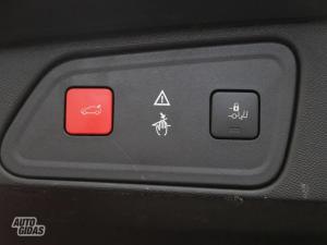 Grey Peugeot 3008 2017 in Vilnius, with an engine capacity of 1.60 L and mileage of 246 thousand km for 11599 €, photo 32 on AUTOMOTO.COM.LV