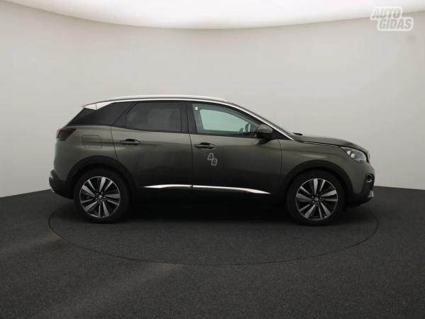 Grey Peugeot 3008 2017 in Vilnius, with an engine capacity of 1.20 L and mileage of 130 thousand km for 11299 €, photo 9 on AUTOMOTO.COM.LV