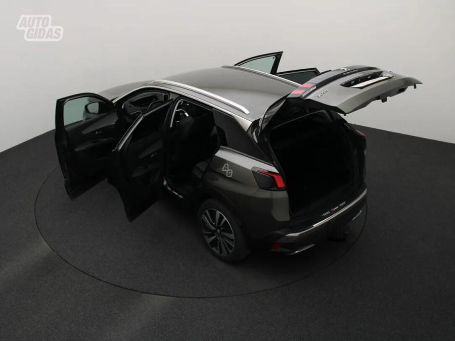 Grey Peugeot 3008 2017 in Vilnius, with an engine capacity of 1.20 L and mileage of 130 thousand km for 11299 €, photo 14 on AUTOMOTO.COM.LV