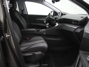 Grey Peugeot 3008 2017 in Vilnius, with an engine capacity of 1.20 L and mileage of 130 thousand km for 11299 €, photo 15 on AUTOMOTO.COM.LV
