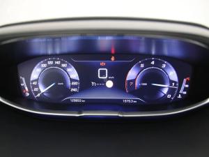 Grey Peugeot 3008 2017 in Vilnius, with an engine capacity of 1.20 L and mileage of 130 thousand km for 11299 €, photo 20 on AUTOMOTO.COM.LV