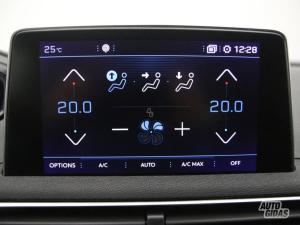 Grey Peugeot 3008 2017 in Vilnius, with an engine capacity of 1.20 L and mileage of 130 thousand km for 11299 €, photo 21 on AUTOMOTO.COM.LV