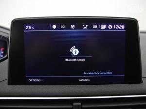 Grey Peugeot 3008 2017 in Vilnius, with an engine capacity of 1.20 L and mileage of 130 thousand km for 11299 €, photo 24 on AUTOMOTO.COM.LV
