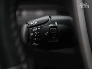 Grey Peugeot 3008 2017 in Vilnius, with an engine capacity of 1.20 L and mileage of 130 thousand km for 11299 €, photo 31 on AUTOMOTO.COM.LV