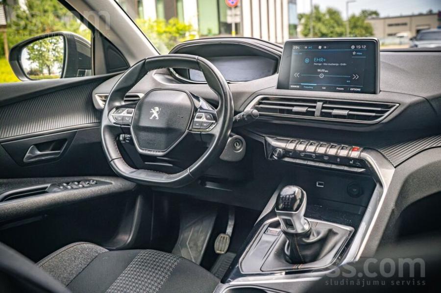 Pelēks Peugeot 3008 2017 Rīga, ar dzinēja tilpumu 1.20 L un nobraukumu 100 tūkst. km par 11990 €, foto 8 vietnē AUTOMOTO.COM.LV