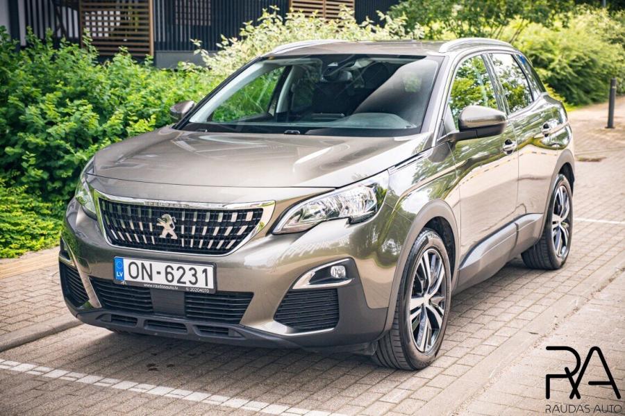 Grey Peugeot 3008 2017 in Riga, with an engine capacity of 1.20 L and mileage of 100 thousand km for 11990 €, photo 1 on AUTOMOTO.COM.LV