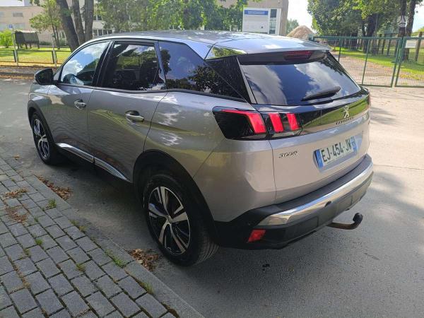 Pelēks Peugeot 3008 2017 Tauragė, ar dzinēja tilpumu 1.20 L un nobraukumu 151 tūkst. km par 6999 €, foto 4 vietnē AUTOMOTO.COM.LV