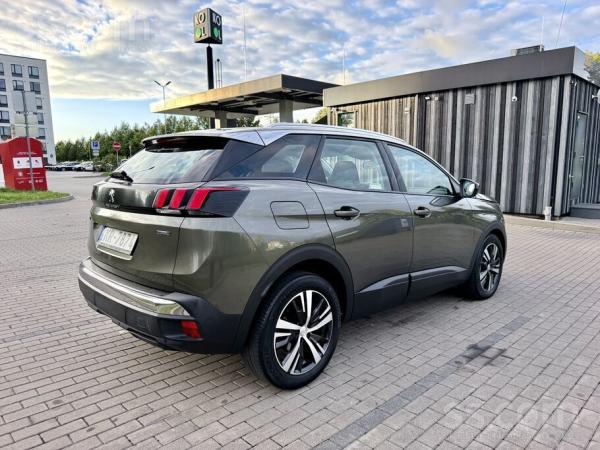 Peugeot 3008 2017 in Riga on AUTOMOTO.COM.LV Grey Peugeot 3008 2017 in Riga, with an engine capacity of 1.20 L and mileage of 76 thousand km for 11950 €, photo 5 on AUTOMOTO.COM.LV