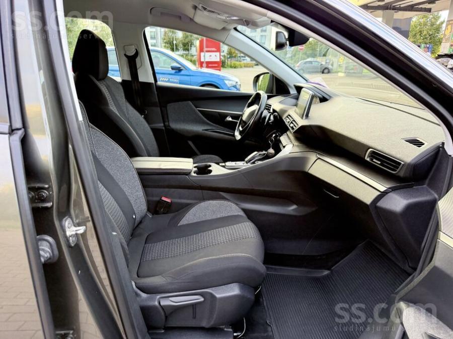 Pelēks Peugeot 3008 2017 Rīga, ar dzinēja tilpumu 1.20 L un nobraukumu 76 tūkst. km par 11950 €, foto 14 vietnē AUTOMOTO.COM.LV
