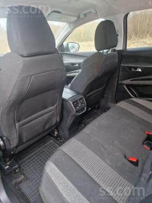 Pelēks Peugeot 3008 2017 Jelgava, ar dzinēja tilpumu 1.60 L un nobraukumu 286 tūkst. km par 9000 €, foto 15 vietnē AUTOMOTO.COM.LV