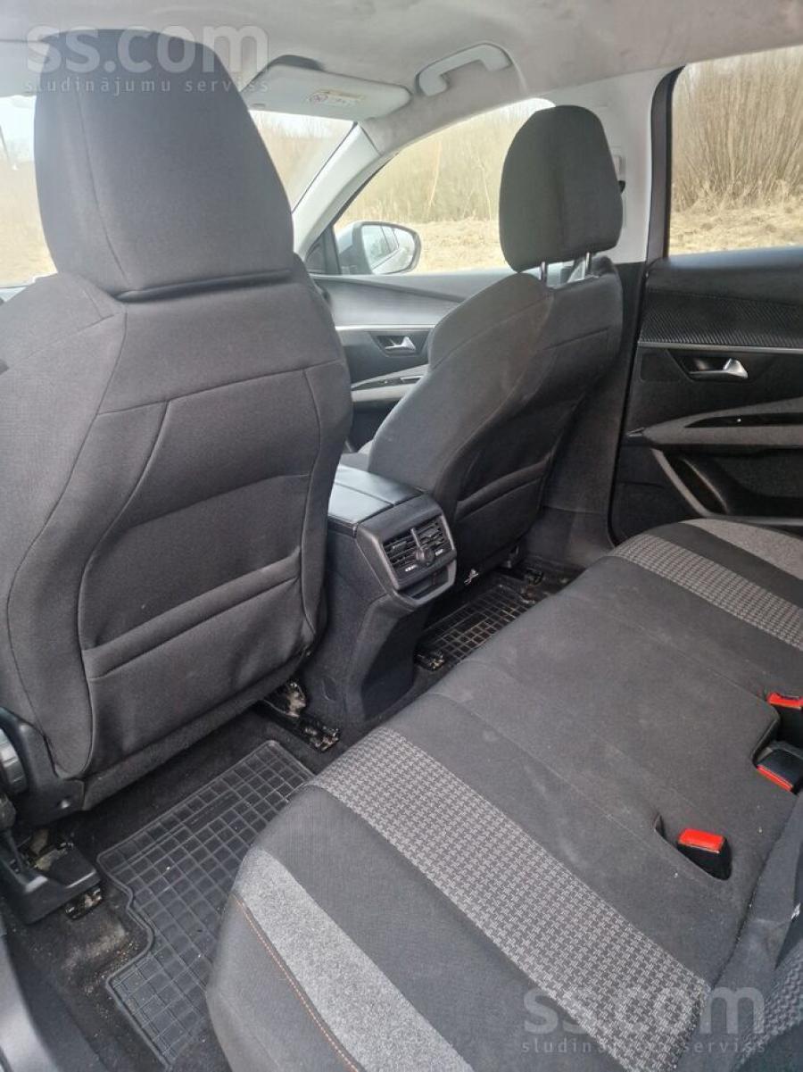 Pelēks Peugeot 3008 2017 Jelgava, ar dzinēja tilpumu 1.60 L un nobraukumu 286 tūkst. km par 9000 €, foto 15 vietnē AUTOMOTO.COM.LV
