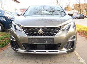 Grey Peugeot 3008 2018 in Kaunas, with an engine capacity of 2.00 L and mileage of 81 thousand km for 22222 €, photo 2 on AUTOMOTO.COM.LV