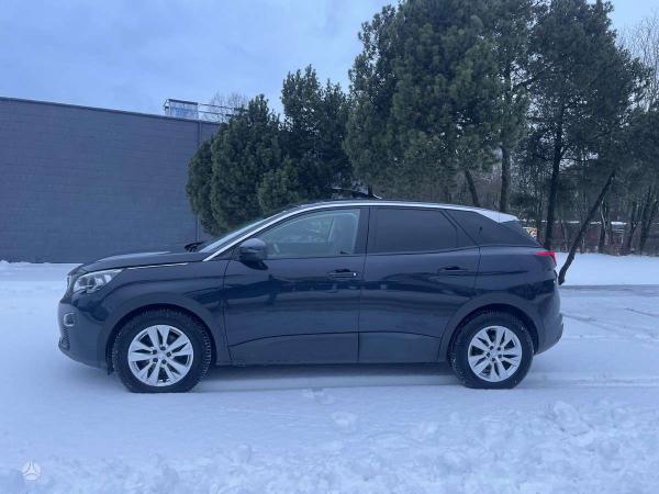 Grey Peugeot 3008 2018 in Kaunas, with an engine capacity of 1.50 L and mileage of 244 thousand km for 8950 €, photo 2 on AUTOMOTO.COM.LV
