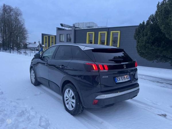 Grey Peugeot 3008 2018 in Kaunas, with an engine capacity of 1.50 L and mileage of 244 thousand km for 8950 €, photo 3 on AUTOMOTO.COM.LV