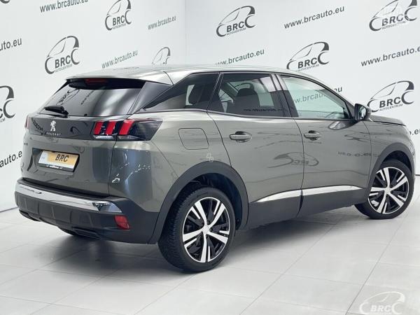 Grey Peugeot 3008 2018 in Avizieniai, with an engine capacity of 1.20 L and mileage of 226 thousand km for 8900 €, photo 2 on AUTOMOTO.COM.LV