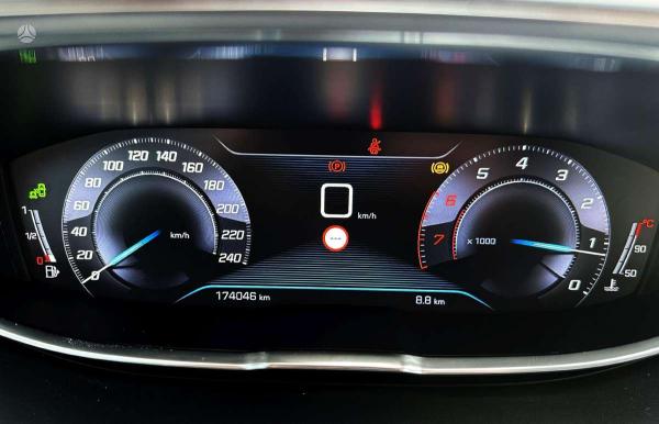 Серый Пежо 3008 2018 в Каунас, объемом двигателя 1.20 л и пробегом 174 тыс. км за 9900 €, фото 9 на AUTOMOTO.COM.LV