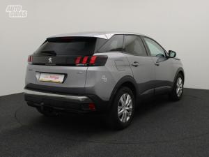 Grey Peugeot 3008 2018 in Vilnius, with an engine capacity of 1.20 L and mileage of 156 thousand km for 11299 €, photo 8 on AUTOMOTO.COM.LV
