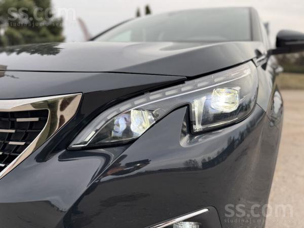 Pelēks Peugeot 3008 2018 Tukums, ar dzinēja tilpumu 1.20 L un nobraukumu 152 tūkst. km par 12300 €, foto 4 vietnē AUTOMOTO.COM.LV