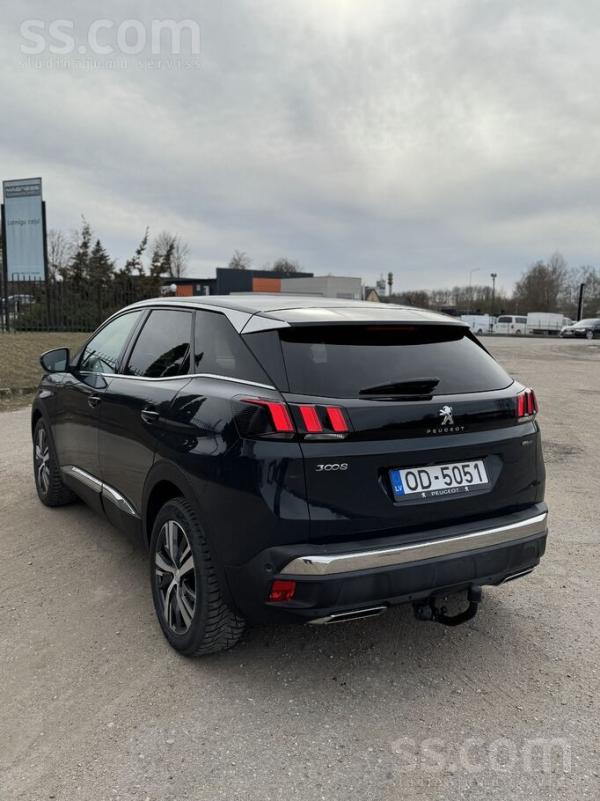 Grey Peugeot 3008 2018 in Tukums, with an engine capacity of 1.20 L and mileage of 152 thousand km for 12300 €, photo 9 on AUTOMOTO.COM.LV