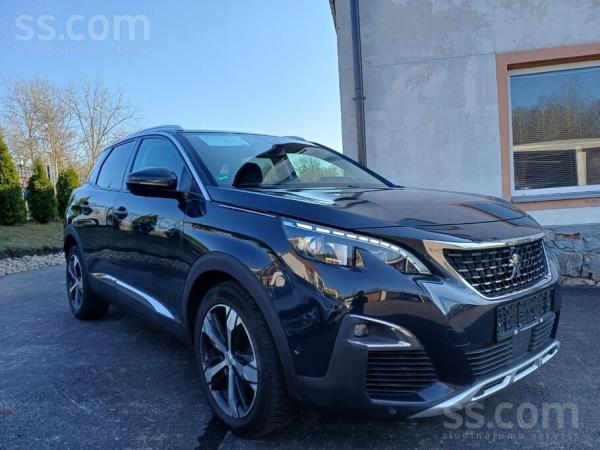 Grey Peugeot 3008 2018 in Valmiera, with an engine capacity of 1.20 L and mileage of 141 thousand km for 12500 €, photo 3 on AUTOMOTO.COM.LV