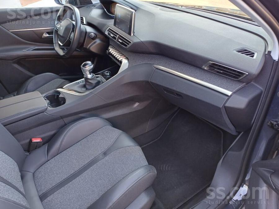Pelēks Peugeot 3008 2018 Valmiera, ar dzinēja tilpumu 1.20 L un nobraukumu 141 tūkst. km par 12500 €, foto 14 vietnē AUTOMOTO.COM.LV