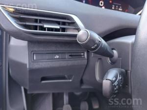 Pelēks Peugeot 3008 2018 Valmiera, ar dzinēja tilpumu 1.20 L un nobraukumu 141 tūkst. km par 12500 €, foto 18 vietnē AUTOMOTO.COM.LV