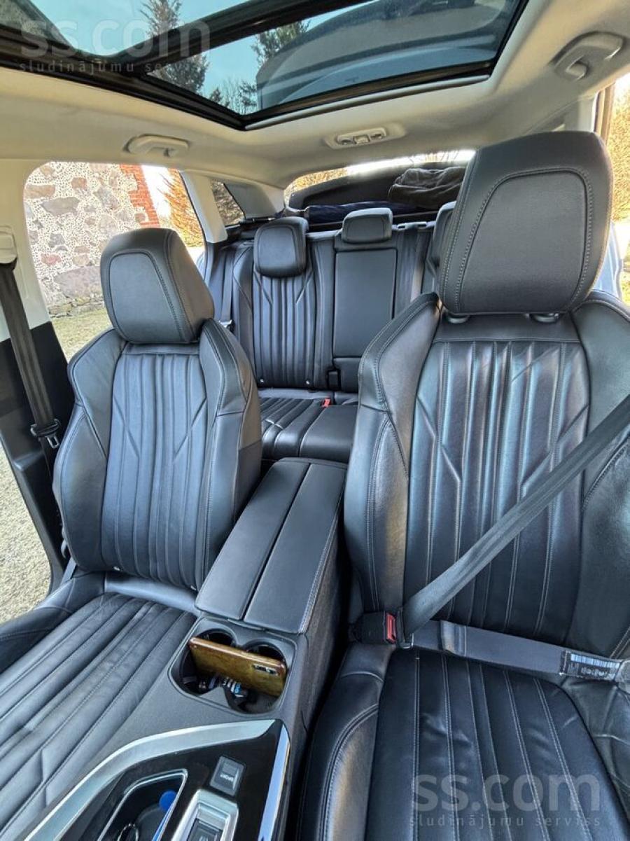 Grey Peugeot 3008 2018 in Jelgava, with an engine capacity of 1.50 L and mileage of 212 thousand km for 12000 €, photo 19 on AUTOMOTO.COM.LV