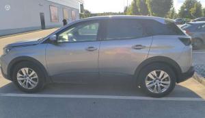Grey Peugeot 3008 2018 in Vilnius, with an engine capacity of 1.20 L and mileage of 201 thousand km for 7700 €, photo 5 on AUTOMOTO.COM.LV