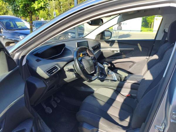 Pelēks Peugeot 3008 2018 Viļņa, ar dzinēja tilpumu 1.20 L un nobraukumu 201 tūkst. km par 7700 €, foto 7 vietnē AUTOMOTO.COM.LV