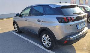 Grey Peugeot 3008 2018 in Vilnius, with an engine capacity of 1.20 L and mileage of 201 thousand km for 7700 €, photo 10 on AUTOMOTO.COM.LV