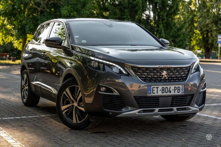 Grey Peugeot 3008 2018 in Vilnius, with an engine capacity of 1.56 L and mileage of 218 thousand km for 11900 €, photo 1 on AUTOMOTO.COM.LV