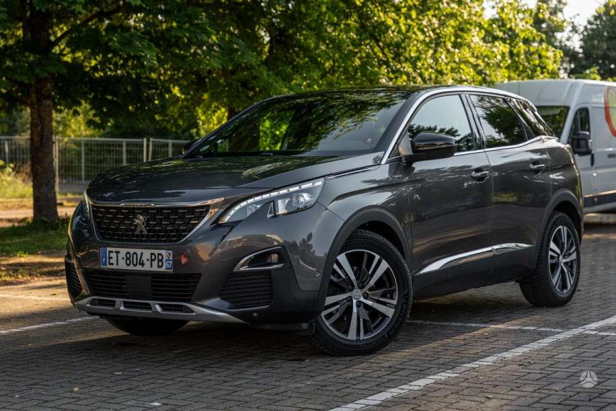 Grey Peugeot 3008 2018 in Vilnius, with an engine capacity of 1.56 L and mileage of 218 thousand km for 11900 €, photo 3 on AUTOMOTO.COM.LV