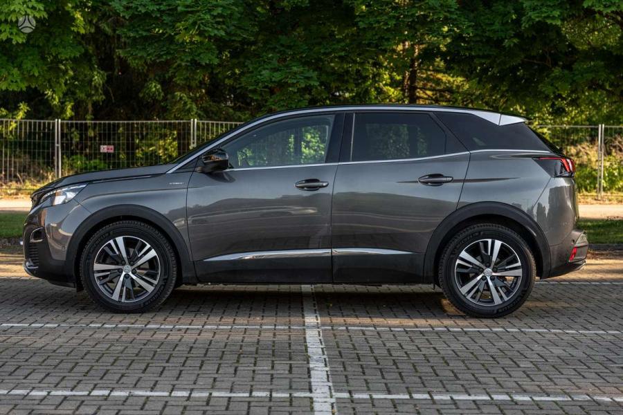 Grey Peugeot 3008 2018 in Vilnius, with an engine capacity of 1.56 L and mileage of 218 thousand km for 11900 €, photo 7 on AUTOMOTO.COM.LV