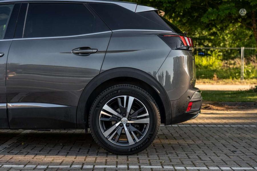Grey Peugeot 3008 2018 in Vilnius, with an engine capacity of 1.56 L and mileage of 218 thousand km for 11900 €, photo 9 on AUTOMOTO.COM.LV