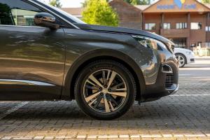 Grey Peugeot 3008 2018 in Vilnius, with an engine capacity of 1.56 L and mileage of 218 thousand km for 11900 €, photo 11 on AUTOMOTO.COM.LV