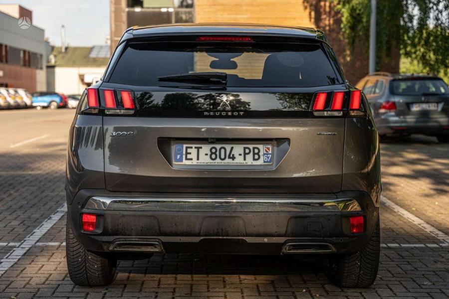 Grey Peugeot 3008 2018 in Vilnius, with an engine capacity of 1.56 L and mileage of 218 thousand km for 11900 €, photo 12 on AUTOMOTO.COM.LV
