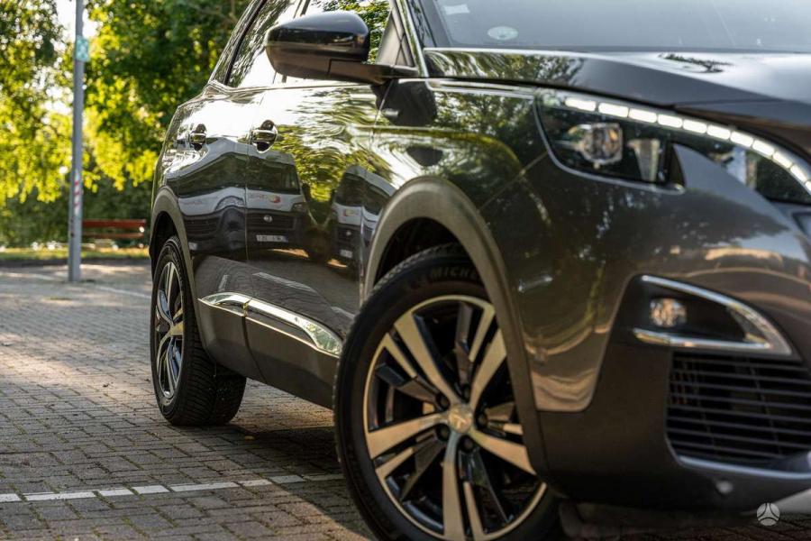 Grey Peugeot 3008 2018 in Vilnius, with an engine capacity of 1.56 L and mileage of 218 thousand km for 11900 €, photo 13 on AUTOMOTO.COM.LV