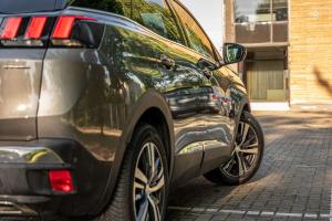 Grey Peugeot 3008 2018 in Vilnius, with an engine capacity of 1.56 L and mileage of 218 thousand km for 11900 €, photo 17 on AUTOMOTO.COM.LV