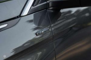 Grey Peugeot 3008 2018 in Vilnius, with an engine capacity of 1.56 L and mileage of 218 thousand km for 11900 €, photo 19 on AUTOMOTO.COM.LV
