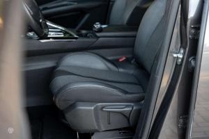 Grey Peugeot 3008 2018 in Vilnius, with an engine capacity of 1.56 L and mileage of 218 thousand km for 11900 €, photo 32 on AUTOMOTO.COM.LV