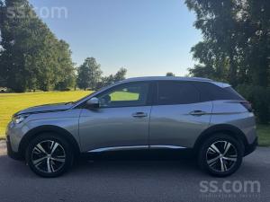 Grey Peugeot 3008 2018 in Riga, with an engine capacity of 1.60 L and mileage of 232 thousand km for 11600 €, photo 3 on AUTOMOTO.COM.LV