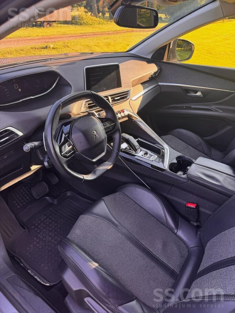 Grey Peugeot 3008 2018 in Riga, with an engine capacity of 1.60 L and mileage of 232 thousand km for 11600 €, photo 14 on AUTOMOTO.COM.LV