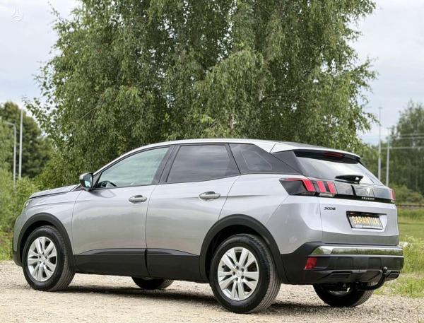 Grey Peugeot 3008 2018 in Siauliai, with an engine capacity of 1.50 L and mileage of 177 thousand km for 13750 €, photo 3 on AUTOMOTO.COM.LV