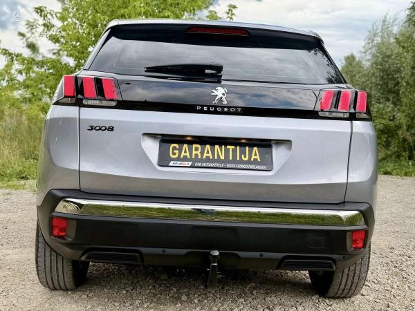 Grey Peugeot 3008 2018 in Siauliai, with an engine capacity of 1.50 L and mileage of 177 thousand km for 13750 €, photo 6 on AUTOMOTO.COM.LV