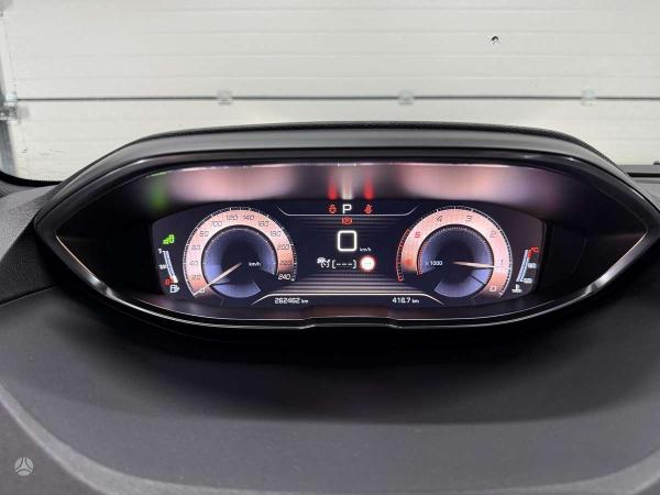 Pelēks Peugeot 3008 2018 Utena, ar dzinēja tilpumu 2.00 L un nobraukumu 262 tūkst. km par 13550 €, foto 10 vietnē AUTOMOTO.COM.LV