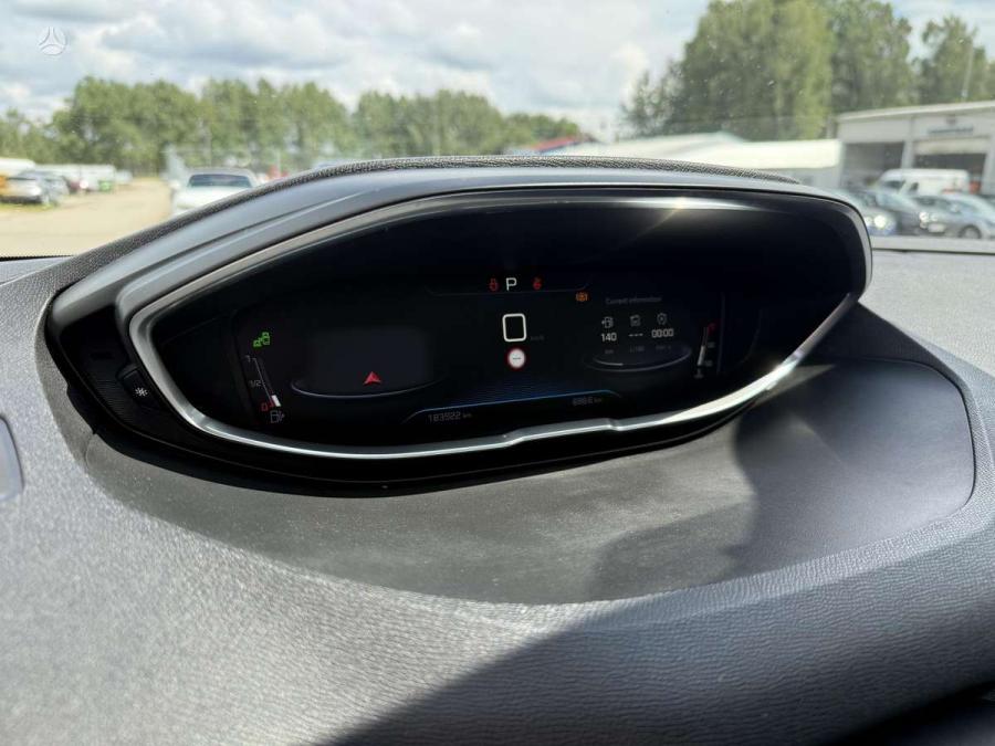 Pelēks Peugeot 3008 2018 Kauņa, ar dzinēja tilpumu 1.50 L un nobraukumu 184 tūkst. km par 11132 €, foto 10 vietnē AUTOMOTO.COM.LV