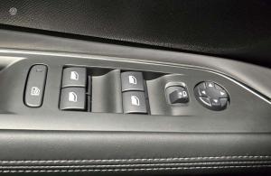 Pelēks Peugeot 3008 2018 Šauļi, ar dzinēja tilpumu 1.20 L un nobraukumu 118 tūkst. km par 10900 €, foto 14 vietnē AUTOMOTO.COM.LV